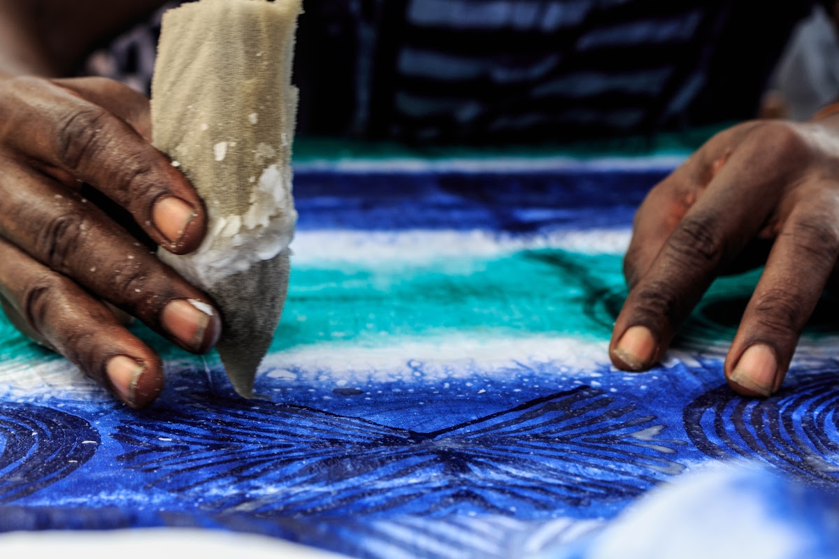 The Art of Adire in Nigeria | Origin | Fashion | Naijabiography